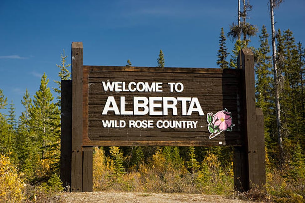 The Complete Guide For Moving to Alberta From Ontario