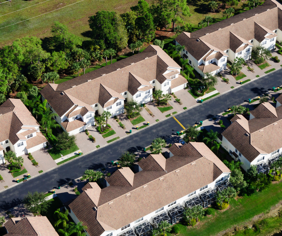 Why Are End Unit Townhomes So Valuable Compared to Townhomes That Are ...