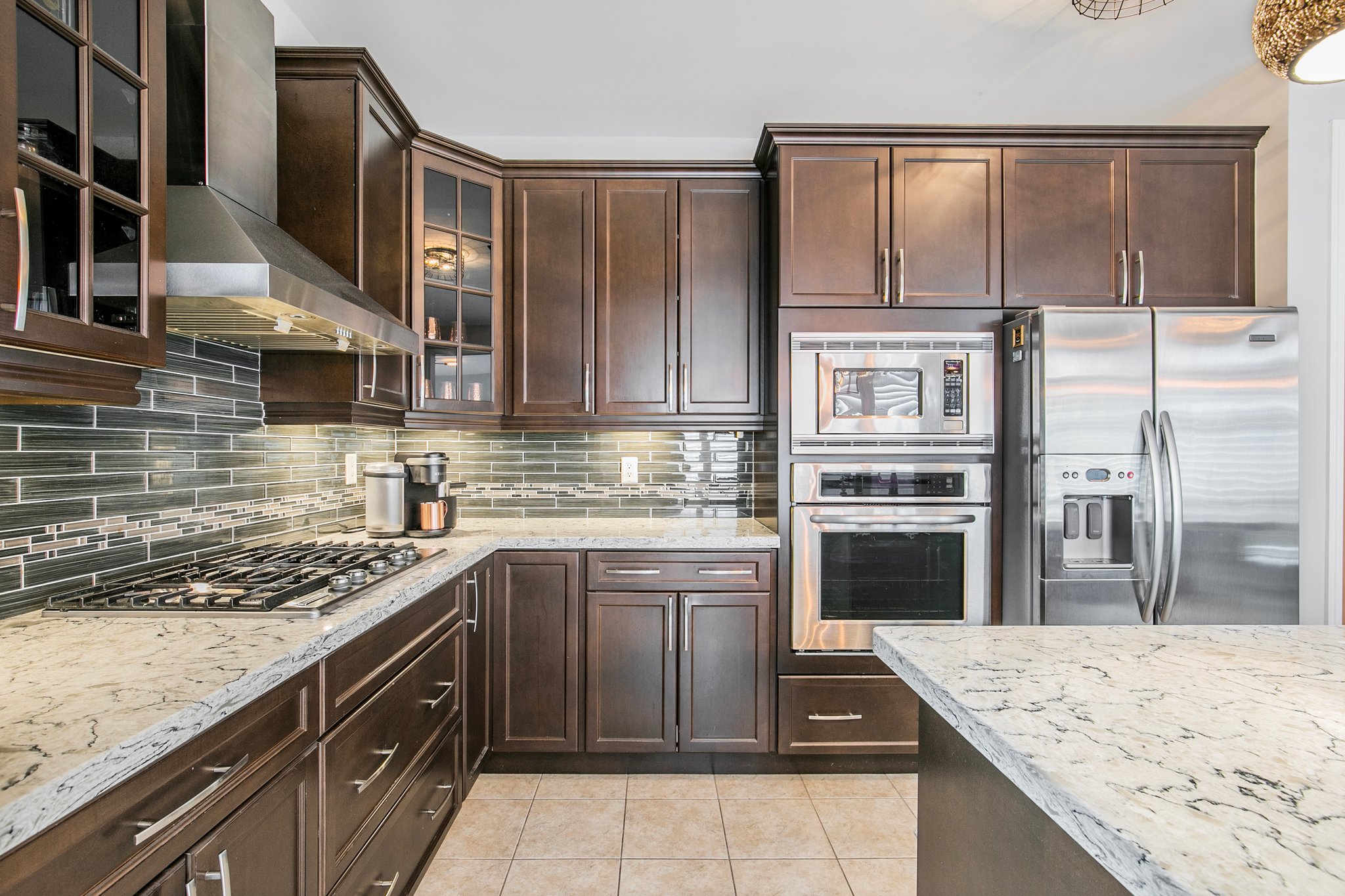 SOLD OVER ASKING - Stunning Executive Home that will Impress. Complete ...