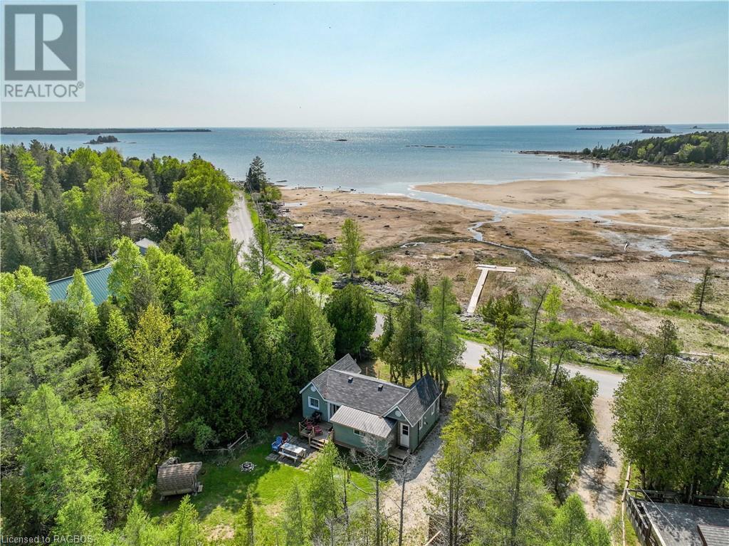 Oliphant, 333 BAY Street - For Sale, $599,000