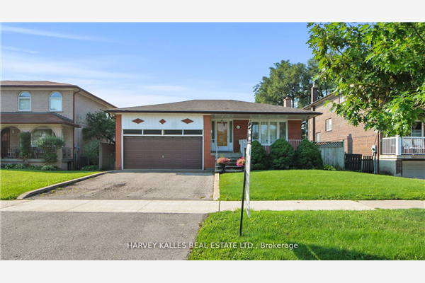 Bathurst Manor Houses For Sale